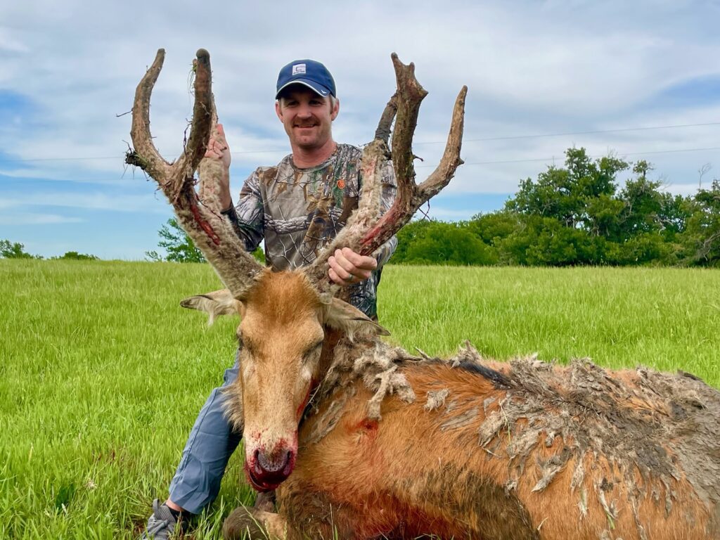 2023 Whitetail and Exotic Hunts: Join us for a Hunting Adventure in Texas